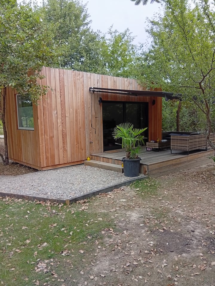 Cabane Des Chênes - Le Petit-Paris, Parc de la Miniature