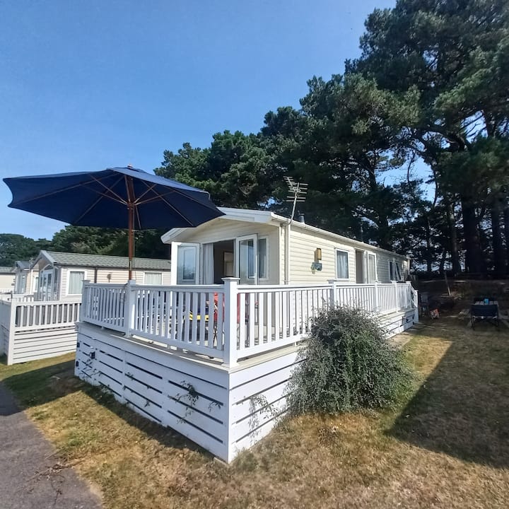 'Coastal Roost' - Relax @ Holiday Home In #1 Spot - New Milton