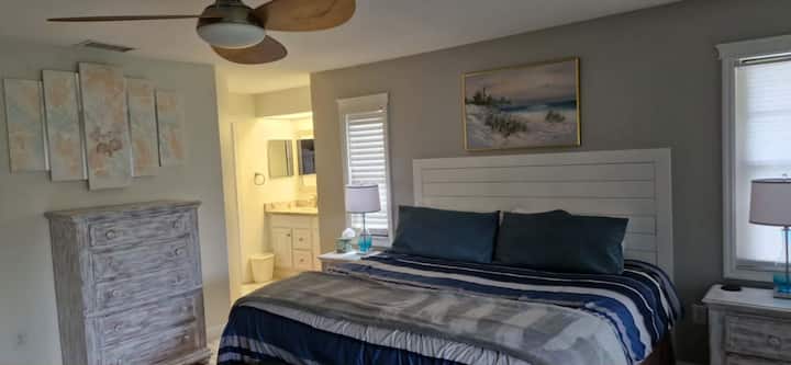 Lux Villas Close To Sparkling Siesta Beach. - Siesta Key, FL