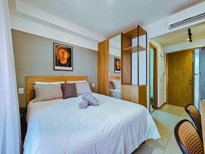 Studio Com Varanda A 5 Minutos Da Praia Da Barra - Brazil