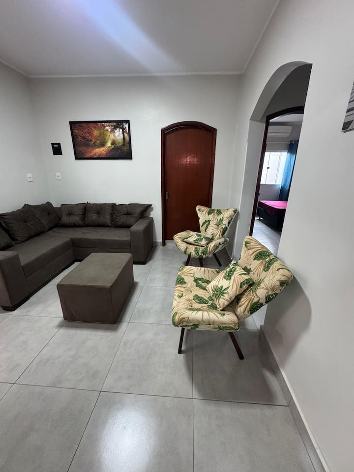 Casa 4quartos Jk Bem Localizada - Anápolis