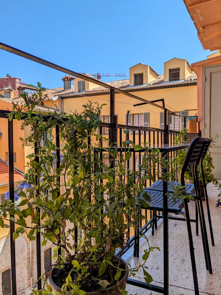 La Dolce Vita - Vieux Nice (Balcon Et Parking) - Nice