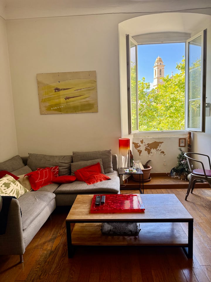 Appartement Bastiais • Vue Clocher&place Du Marché - Bastia