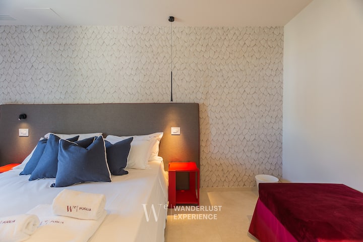 Wanderlust Experience | Waves | Necrè - Bari