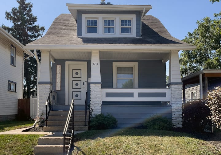 Cozy Campbell Bungalow - Upper Arlington, OH