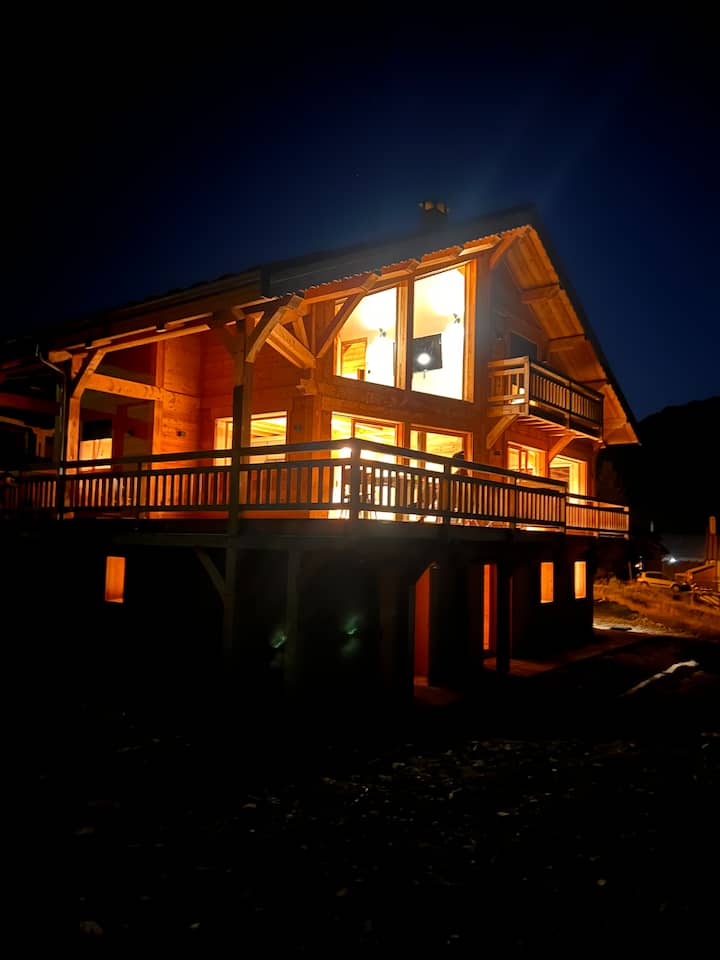 Chalet Les 3 Montagnards - 200m Des Pistes - Sestriere