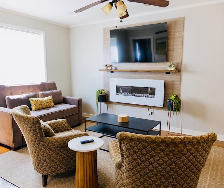 The Charming House On Dixie - Hattiesburg, MS