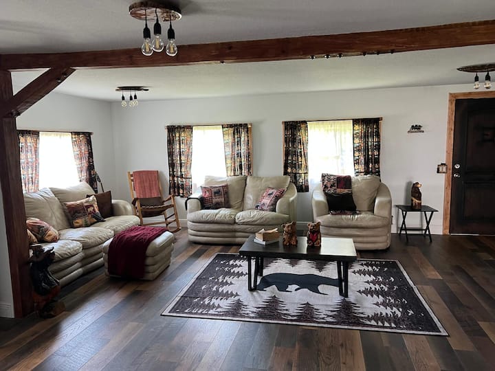 Cabin Retreat Minutes From Parks - Aéroport international d'Orlando (MCO)