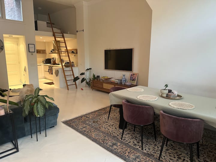 Stunning First Floor Apartment - Amsterdam