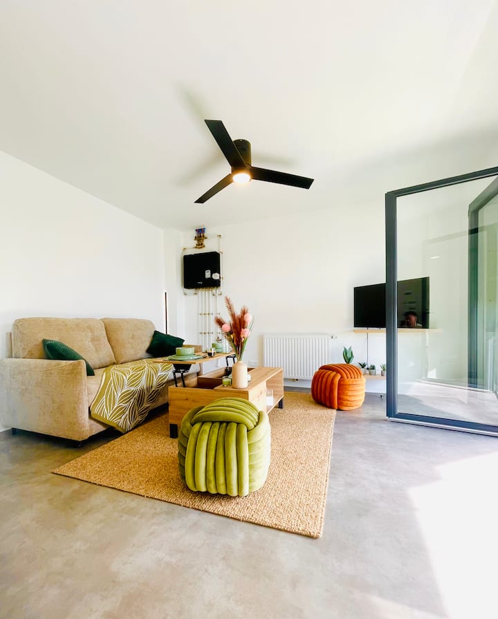 Nid Douillet Au Bord De Moselle - Épinal