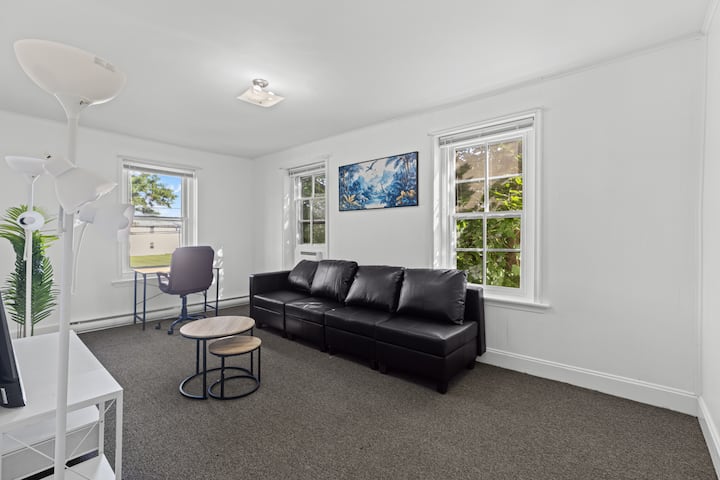 Serene One Bedroom Apartment - Bucks County, PA