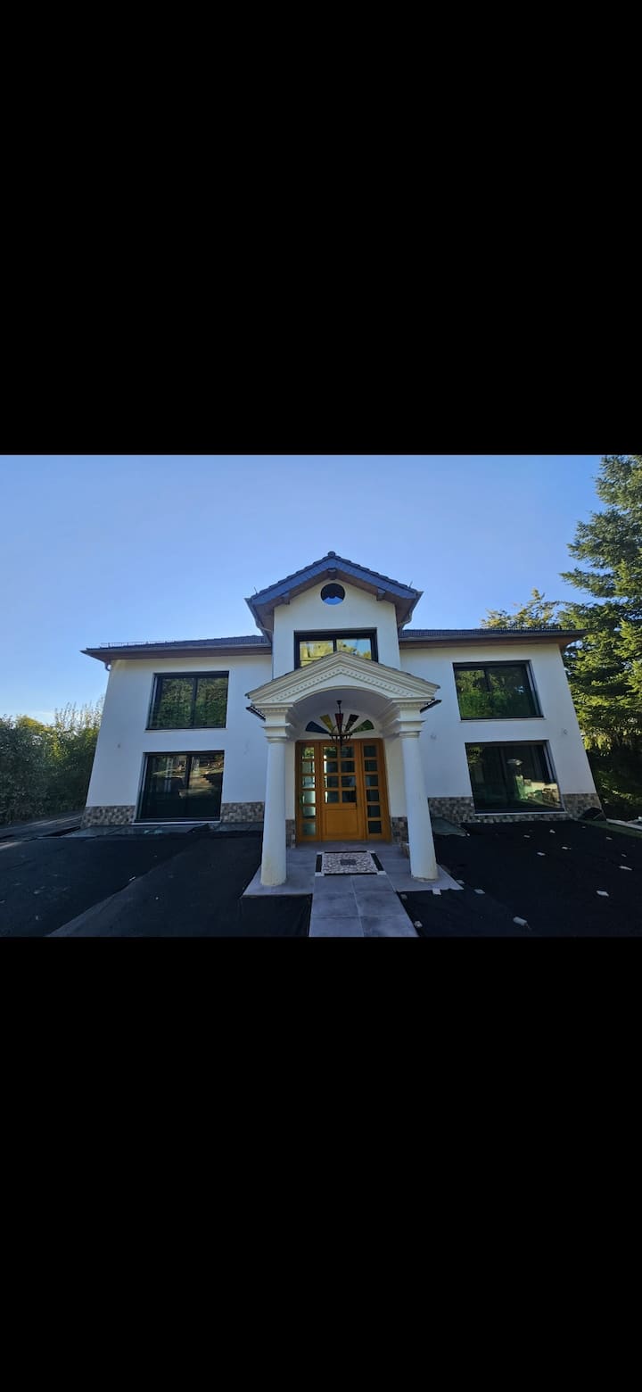 Nice 3 Room Apartment In Königstein-glashütten - Kelkheim