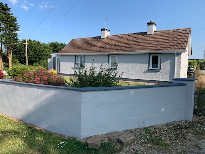 Cottage By Roberts Cove - Carrigaline