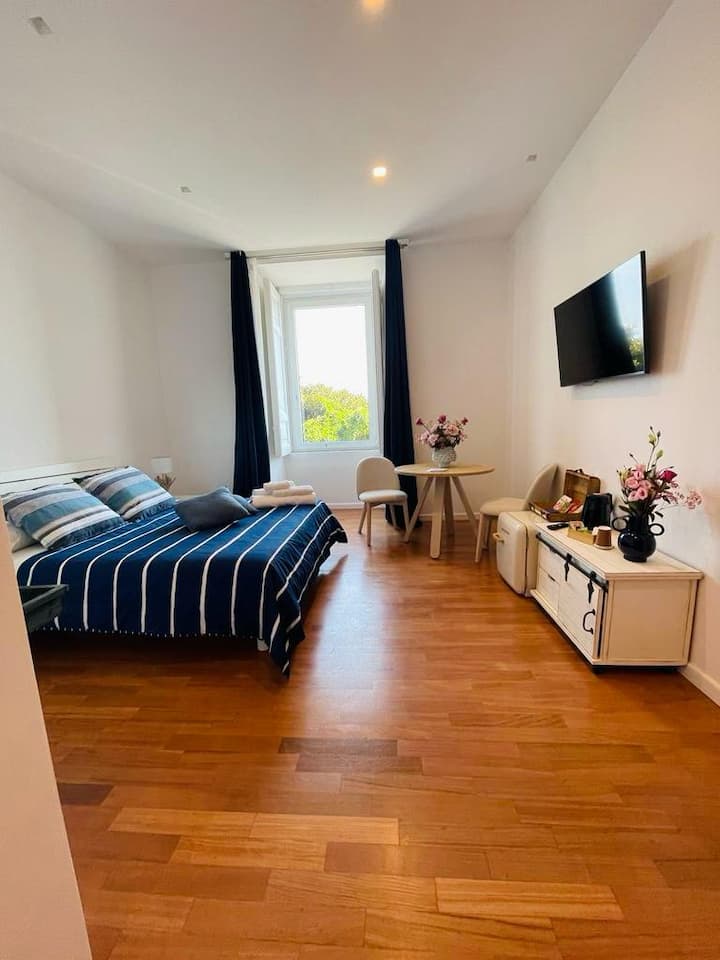 Mareluna Rooms- Intero Alloggio - Nápoles