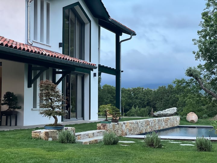 Maison Basque Contemporaine - Sare
