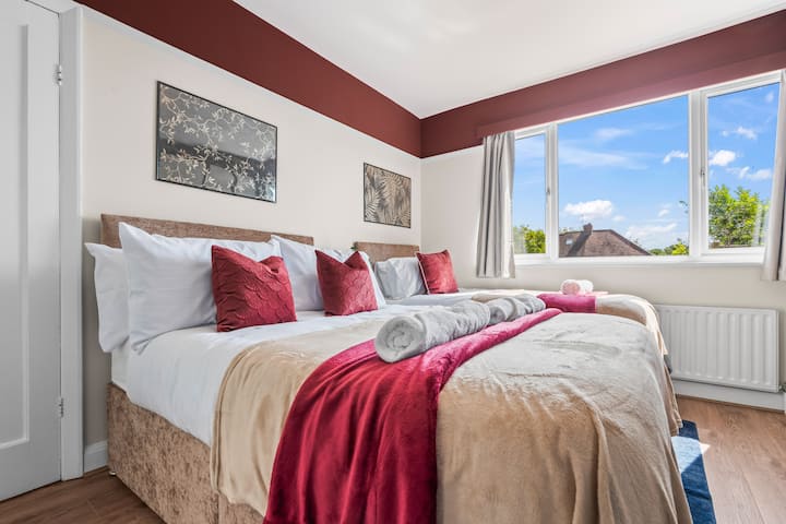 New 2 Bedrooms Parking A38/m6 Langley Site Sutton - The Royal Town of Sutton Coldfield