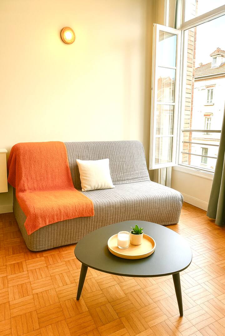 Petit Nid Chaleureux Au Cœur Du Vieux-lille - Lila