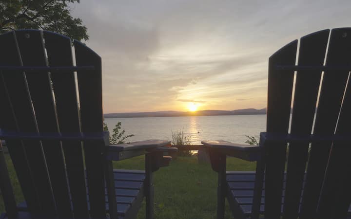 Lakehouse With Hot Tub - Grand Isle, VT
