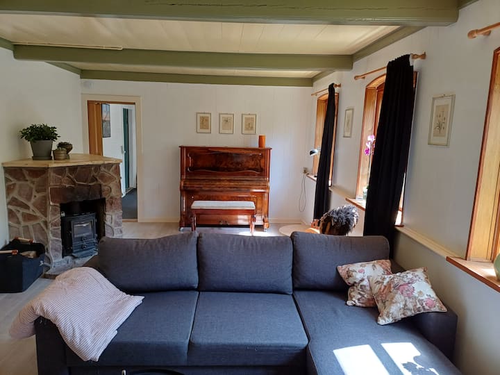 Det Lyserøde Hus I Kragnæs - Dinamarca