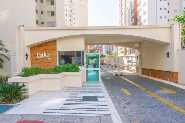 Lindo Apartamento Com Escritório - Paraná (estado)