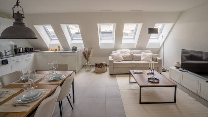 Zentral | Hb Zürich | Dachterrasse | Parkplatz - Zürich