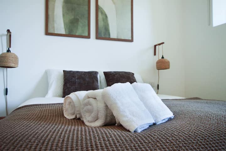 Studio De Charme - Vieux Village - ibis Montélimar Nord