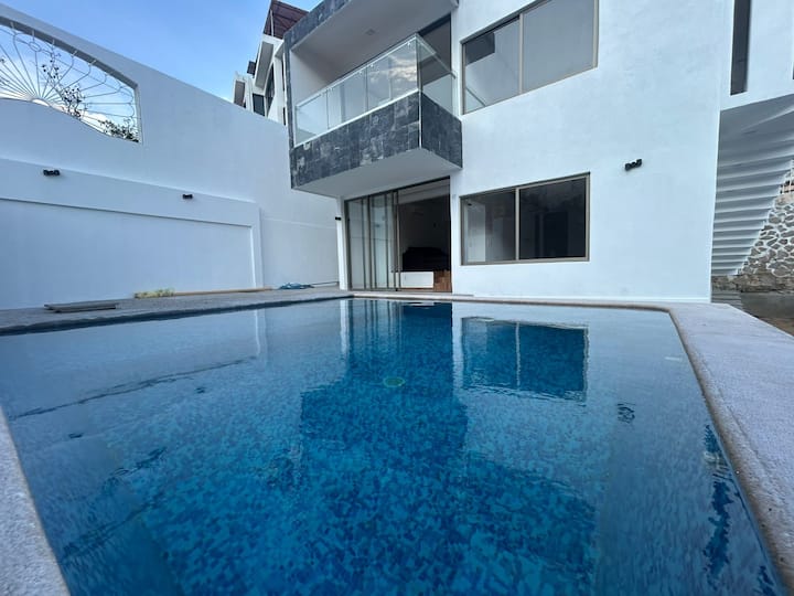 Residencia En Acapulco De Juárez - Acapulco