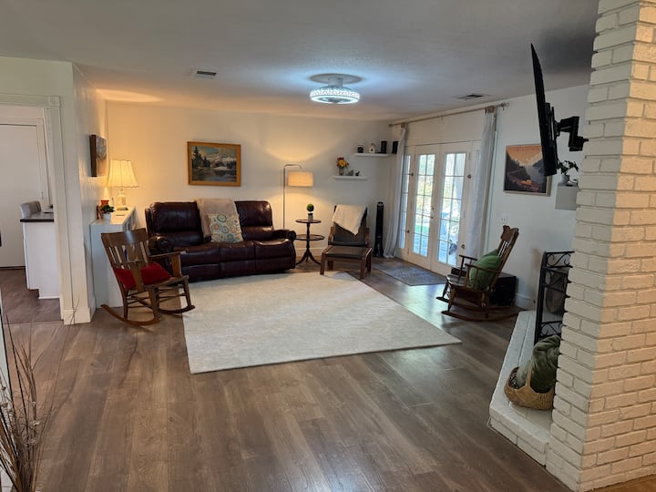 Sequoia Gateway - Family/pet Friendly Pool Retreat - 埃克塞特