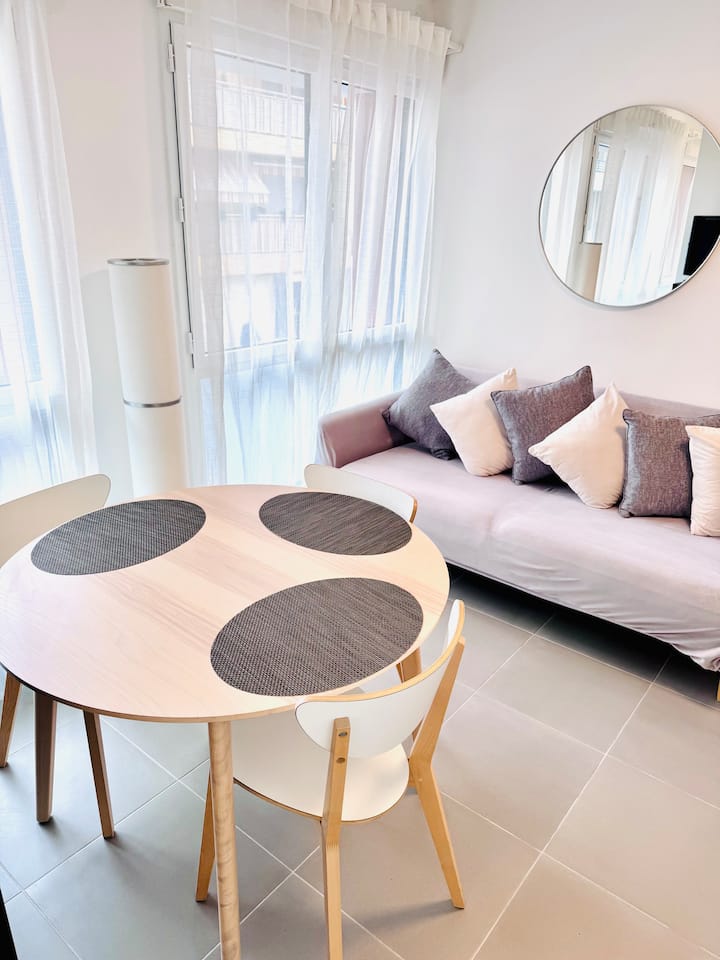 Modern Studio By Port & Old Town - Plage de la Réserve - Nice