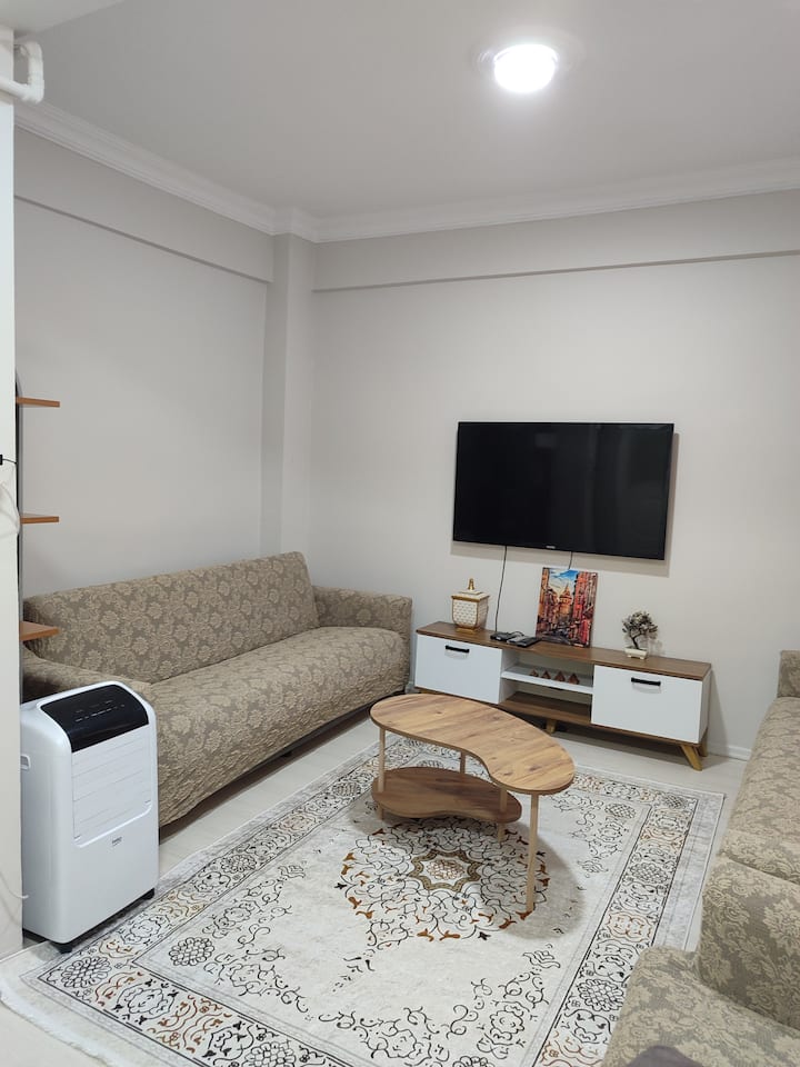 Guvenli Ve Huzurlu Bir Ev 2 Oda+1 Salon - Bahçelievler