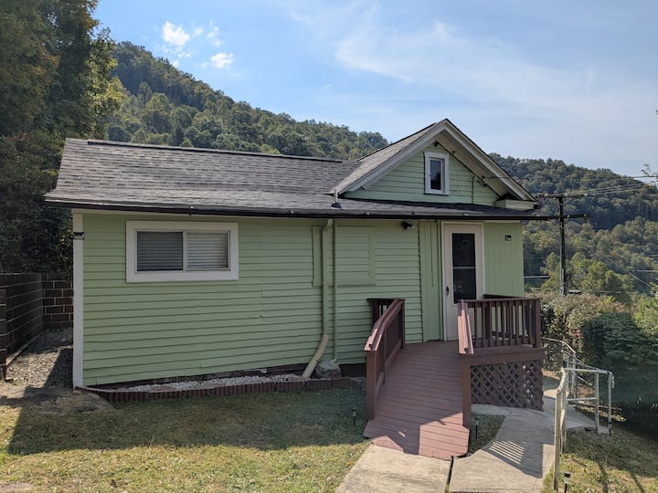 Minco Properties Wv, Carswell Hollow Overlook - Northfork, WV