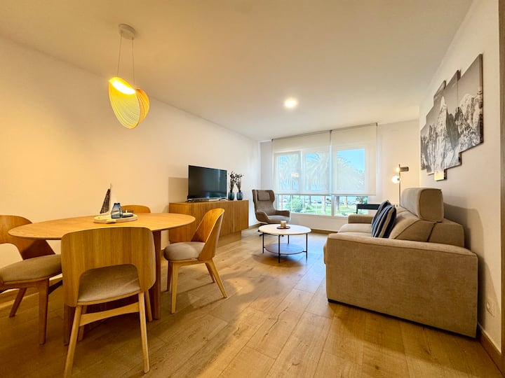 Ama Dablám Mirando Al Mar - San Vicente de la Barquera