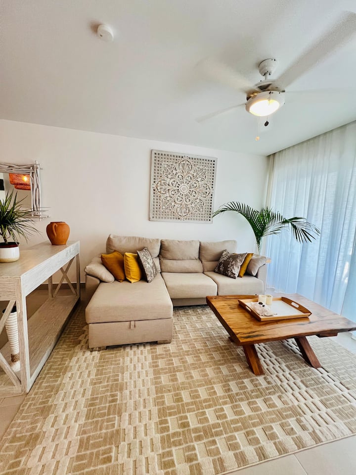 Playa Turquesa/2 Br For 5 Walk Bars & Restaurants - Punta Cana