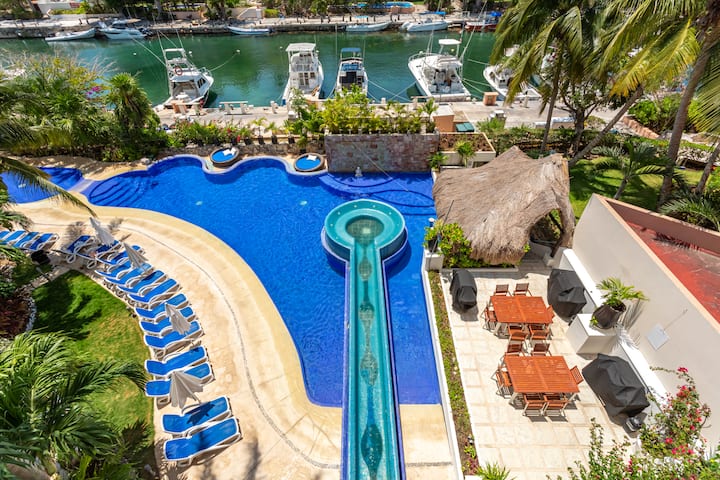Luxury Loft, Hotel Services, Steps From Marina. - Puerto Aventuras