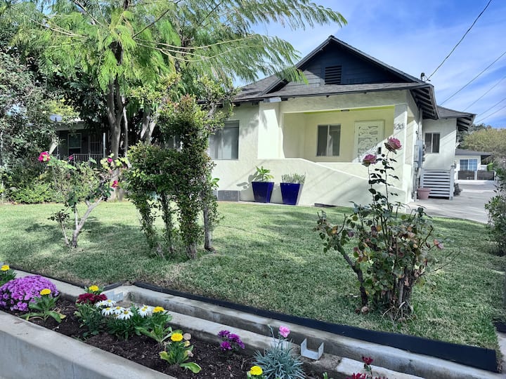 Pasadena Charming 2bd 2 Ba - Pasadena, CA