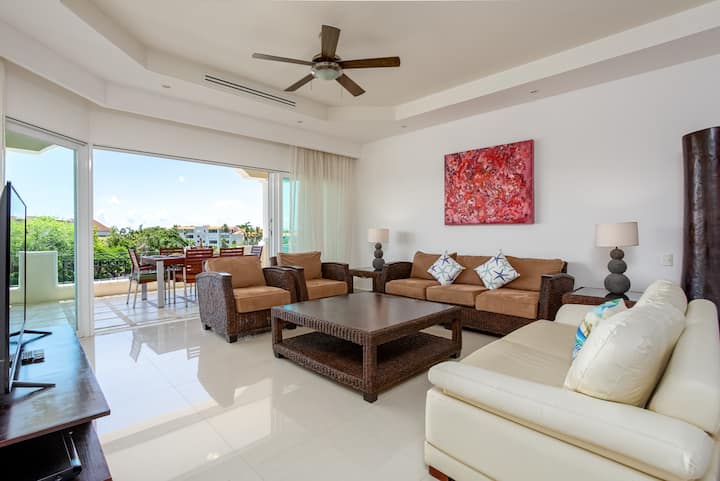 Marina-front Condo · Daily Cleaning Included - Puerto Aventuras