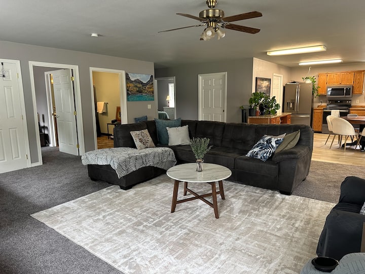 Spacious Family River Retreat | Central + Parking - Dworshak State Park, Lenore