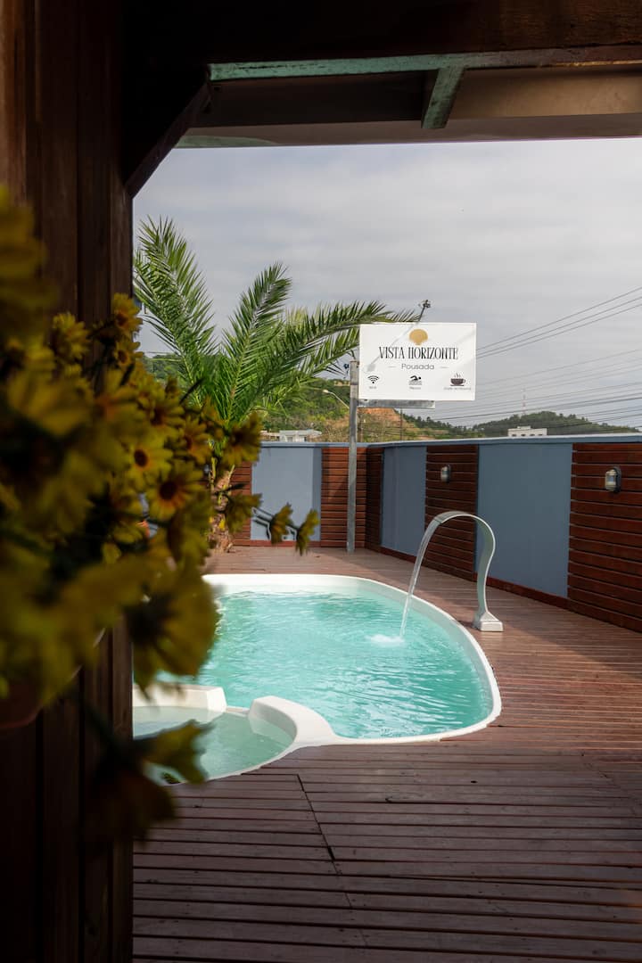 Pousada Vista Horizonte - Quarto 03 - Navegantes