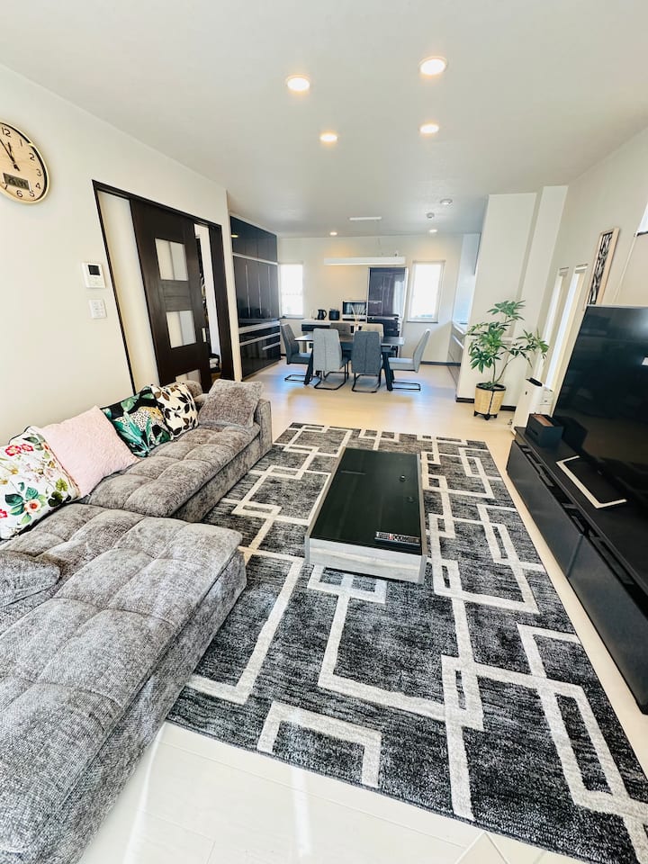 最大10人宿泊可能！無料駐車スペース3台分・全室エアコンあり - 삿포로시