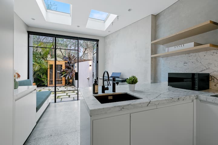 The Surry Wellness Terrace - Surry Hills