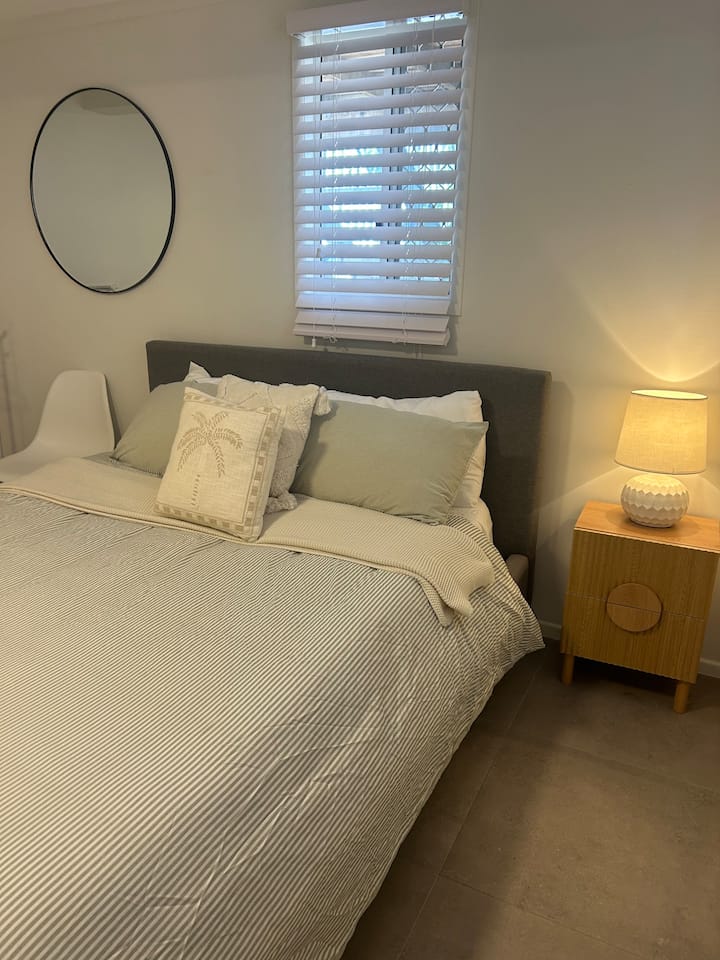 Fully Selfcontained Guest Suite - Virginia