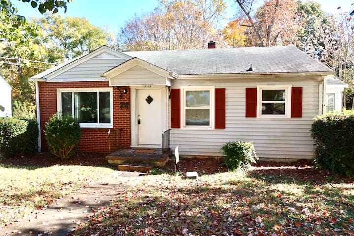 The Vintage Vine | Minutes To Downtown - Winston-Salem, NC