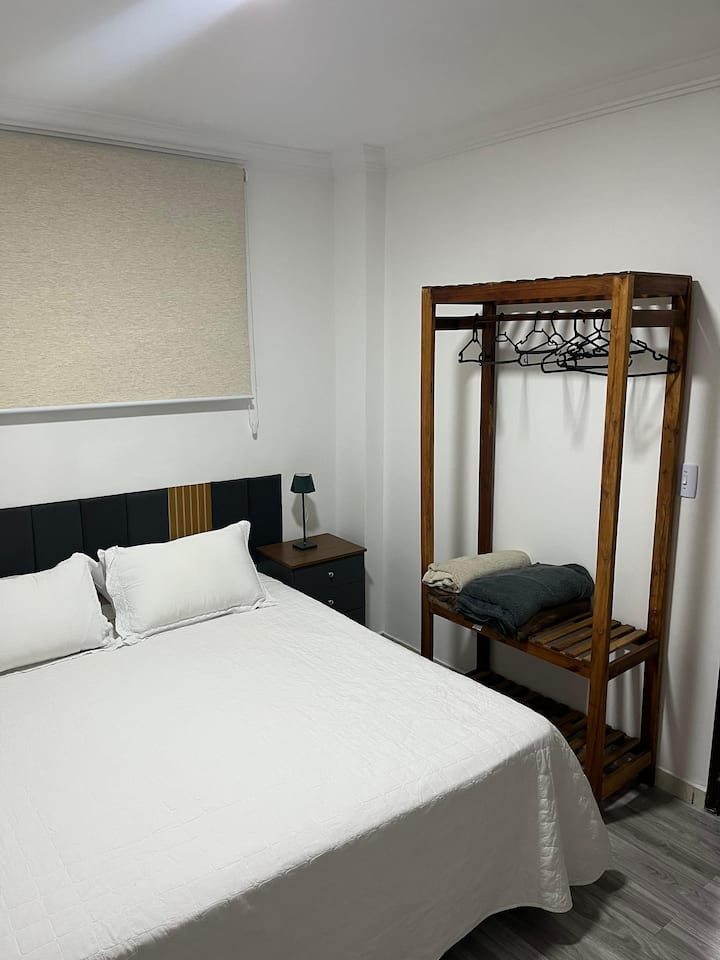 Apartamento Um Quarto - Montes Claros