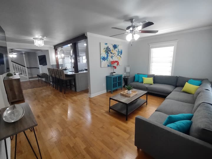 Spacious Coastal Home - Corpus Christi, TX