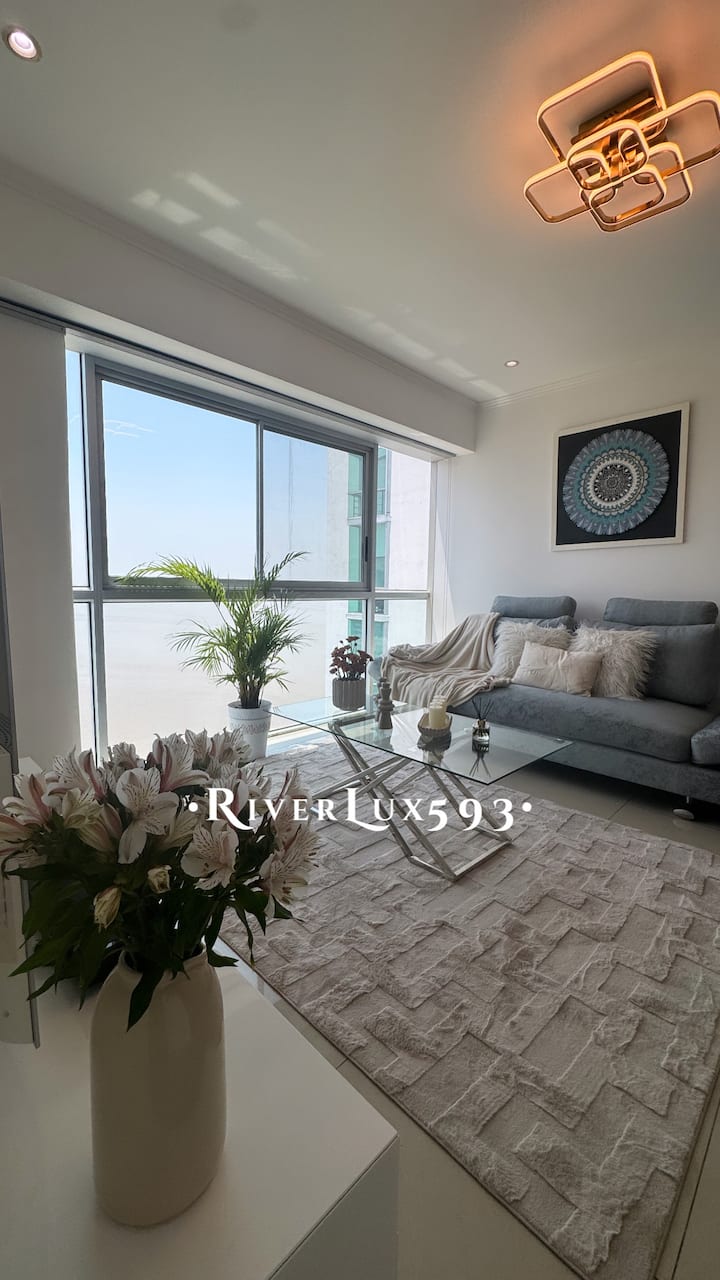 Penthouse 180° River View 2br | Pool & Parking - Guayaquil