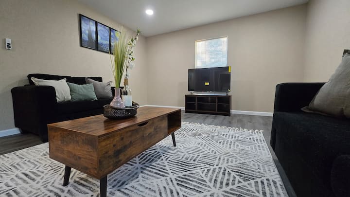 The Cozy Corner Home - Lufkin, TX