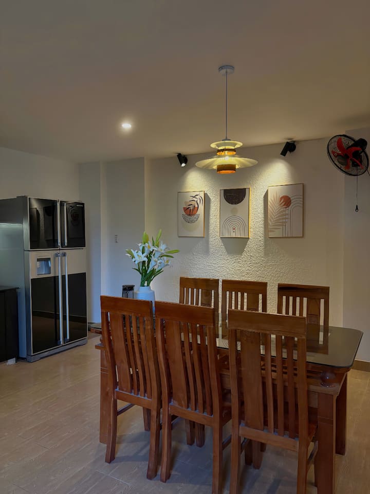 Big Sale 40%! | Modern 4 Bedroom | Walk To Beach - Da Nang