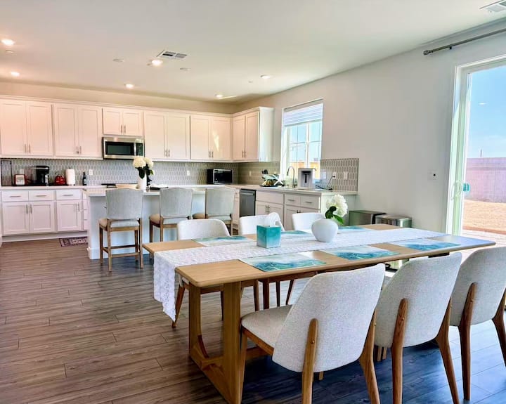 Luxury Vacaville Retreat - Vacaville, CA
