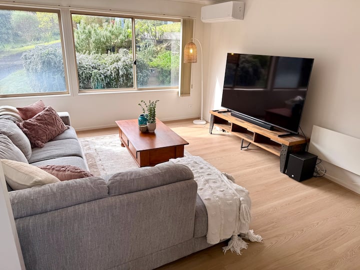 Coastal Beach House Getaway Rye - Rye