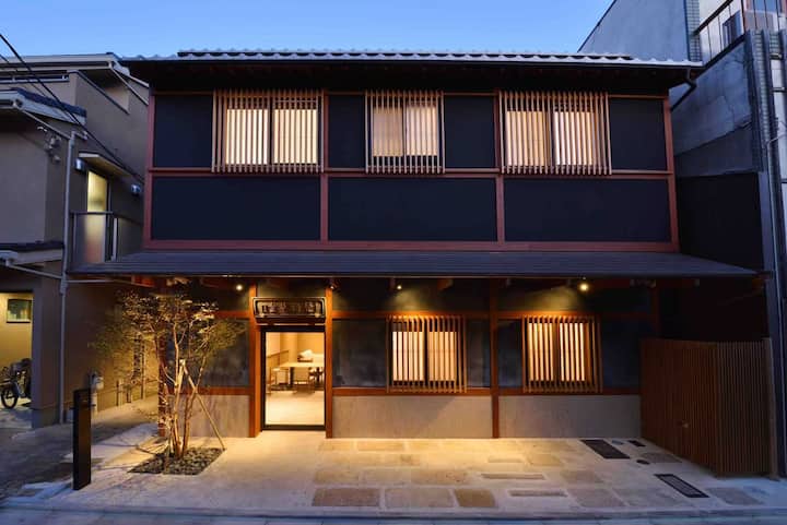 中庭＆ラウンジ付｜ホテルを一組貸切（273㎡）京都駅近 - Kyoto